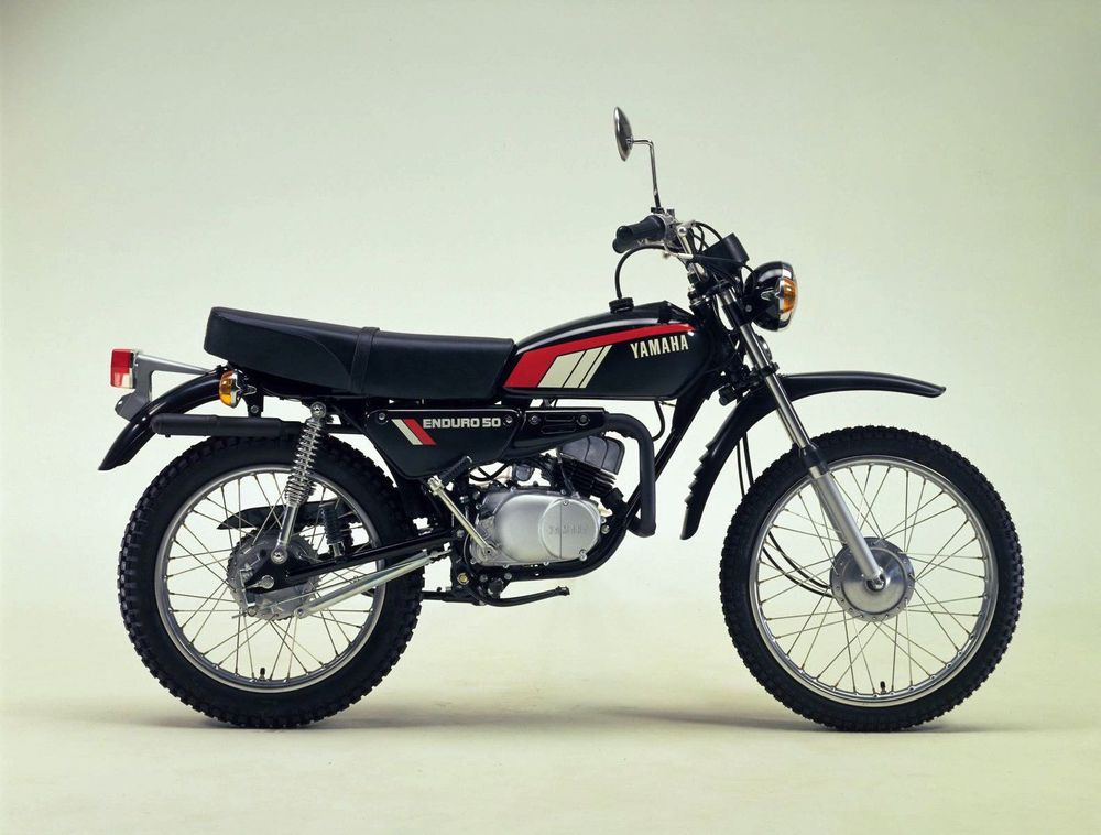 FT → GT → MR → DT = DT50MX : 50cc offroad evolutionen